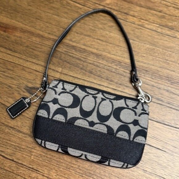 Coach | Bags | Coach Signature C Design Wristlet | Poshmark